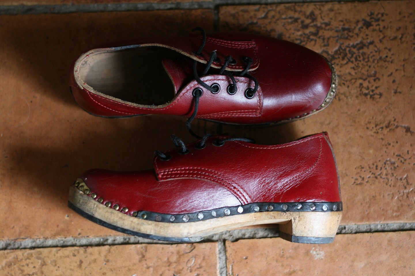 Cotton Chronicles: Lancashire Clog Fighting, A Brutal Northern ...